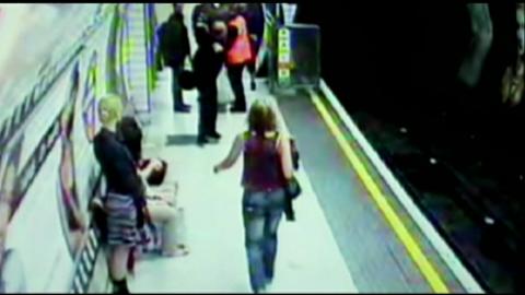 Caught on Tape: Woman Survives After Being Violently Pushed Onto the Train Tracks in London ...
