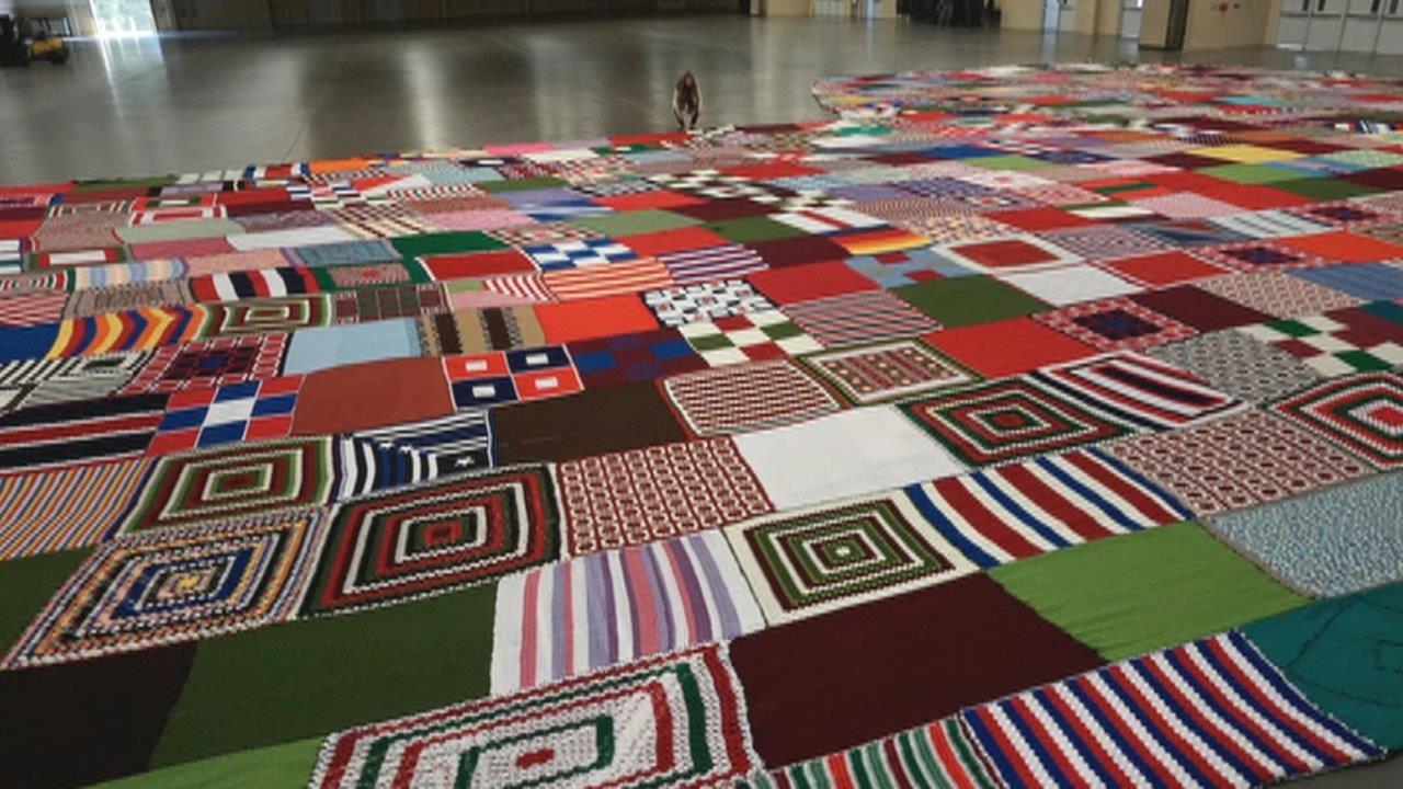 World s Largest Christmas Stocking Sets Guinness Record Fox News Video World s Largest Christmas Stocking Sets Guinness Record Fox News Video