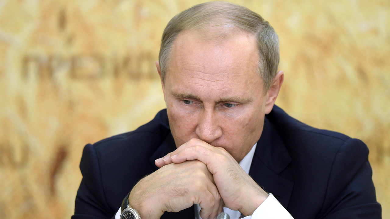 'Fear' motivating Putin's foreign policy? | Fox News Video