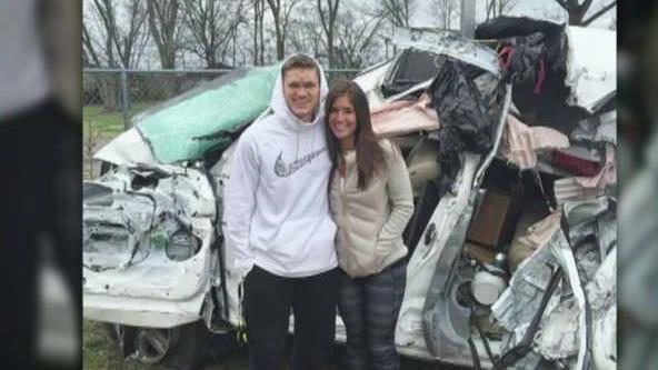 Couple thanks God after horrific car accident | Fox News Video