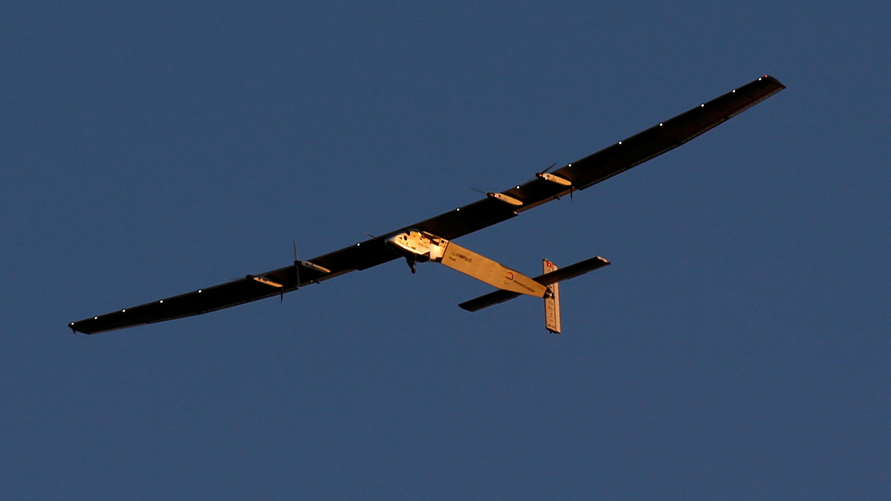 Solar Impulse 2 sets off on fuel-free flight across the Mediterranean ...