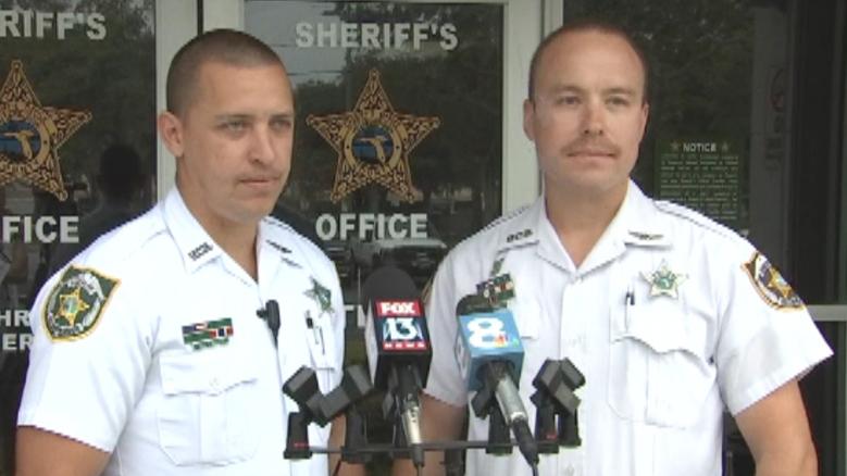 Florida deputies rescue 82-year-old woman after she crashes into pond ...