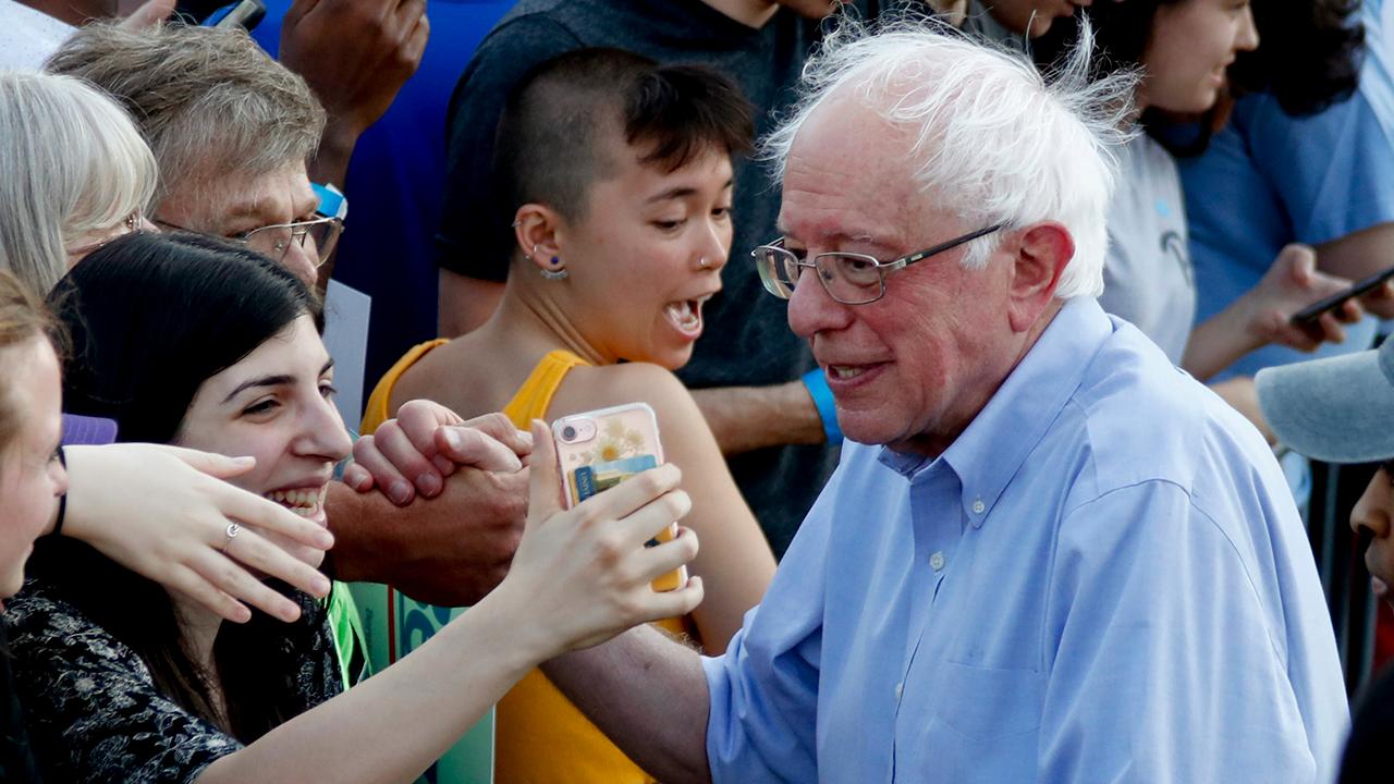 The Loony Left: Medicare for all | Fox News Video