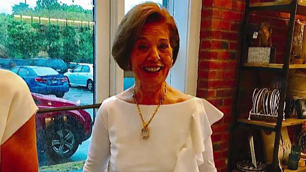Judge Jeanine pays tribute to her late mother | Fox News Video